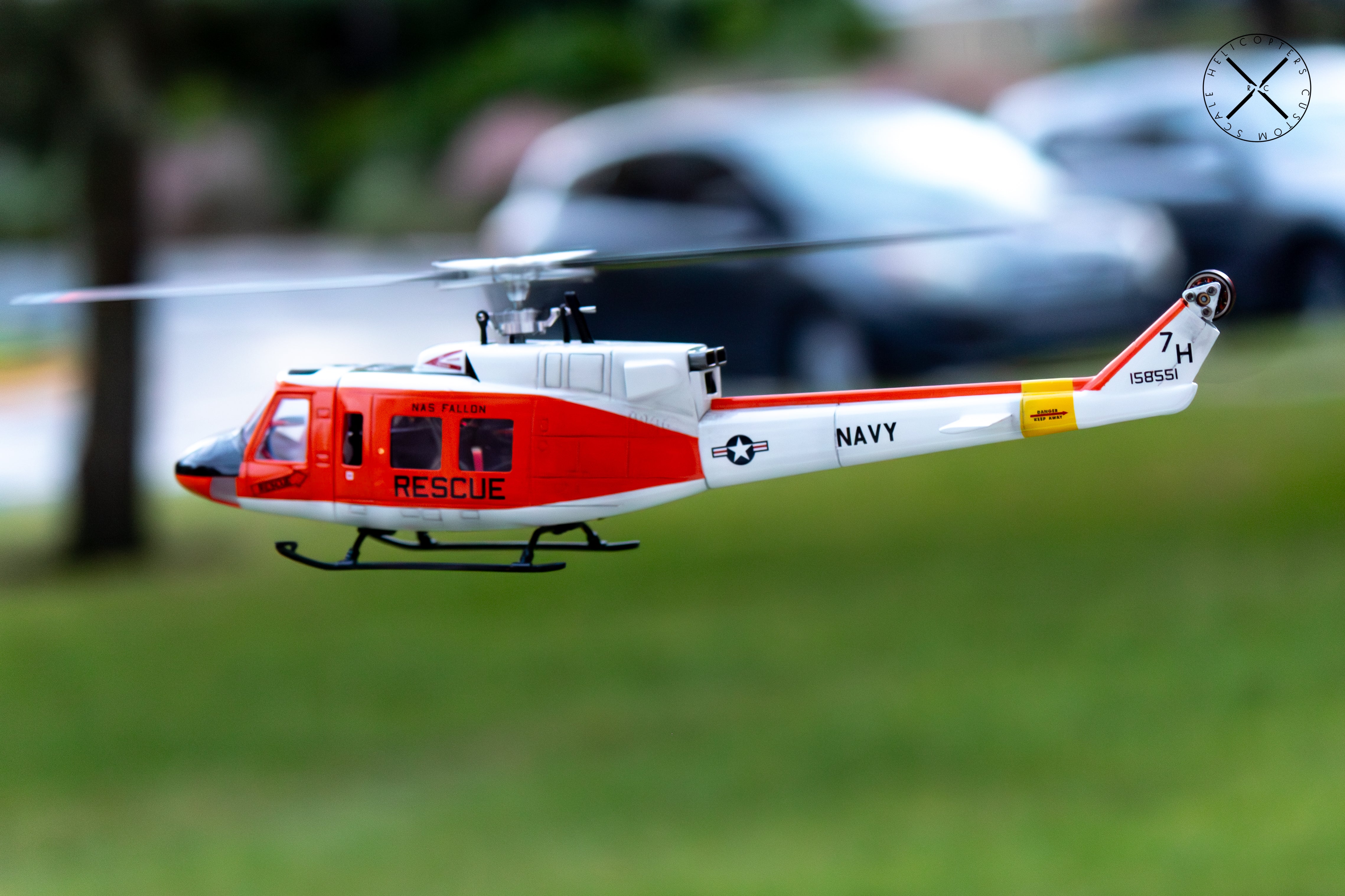 Bell 212 UH-1N Navy Rescue RC Scale Helicopter Replica with OMPHobby M ...